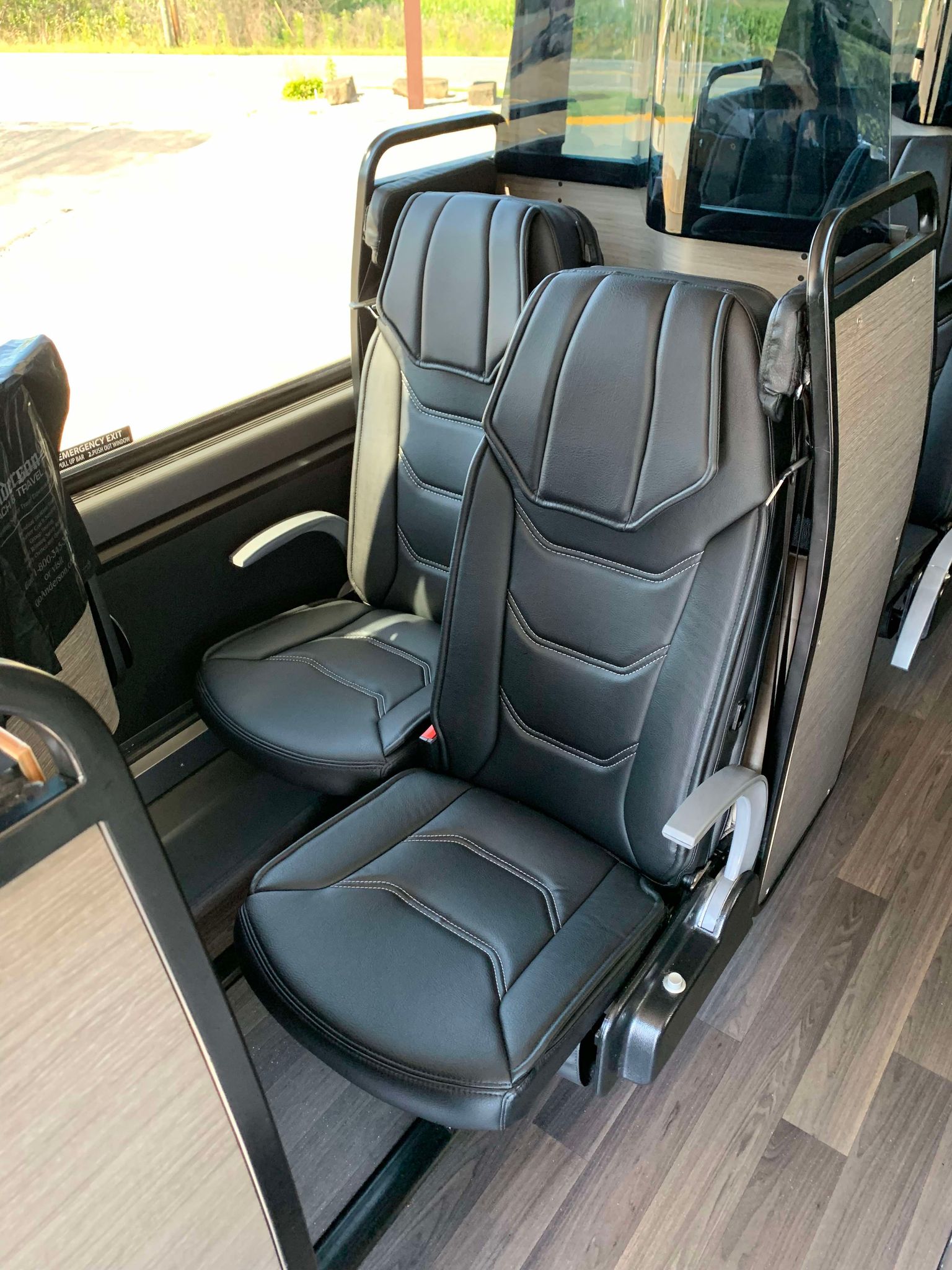 Deluxe Sleeper Coach Bus in PA, Ohio, NY | Anderson Coach & Travel